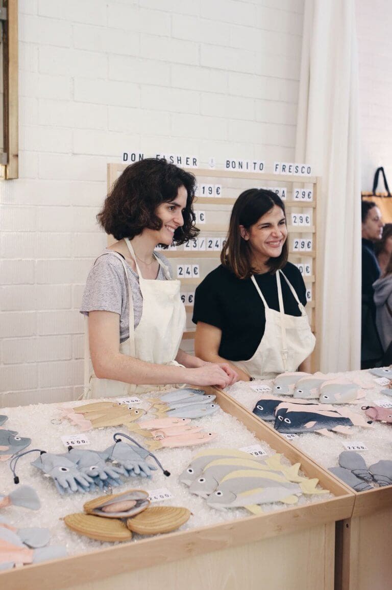 Want to Stand Out at a Craft Show? Try these Display Tricks - Made Urban
