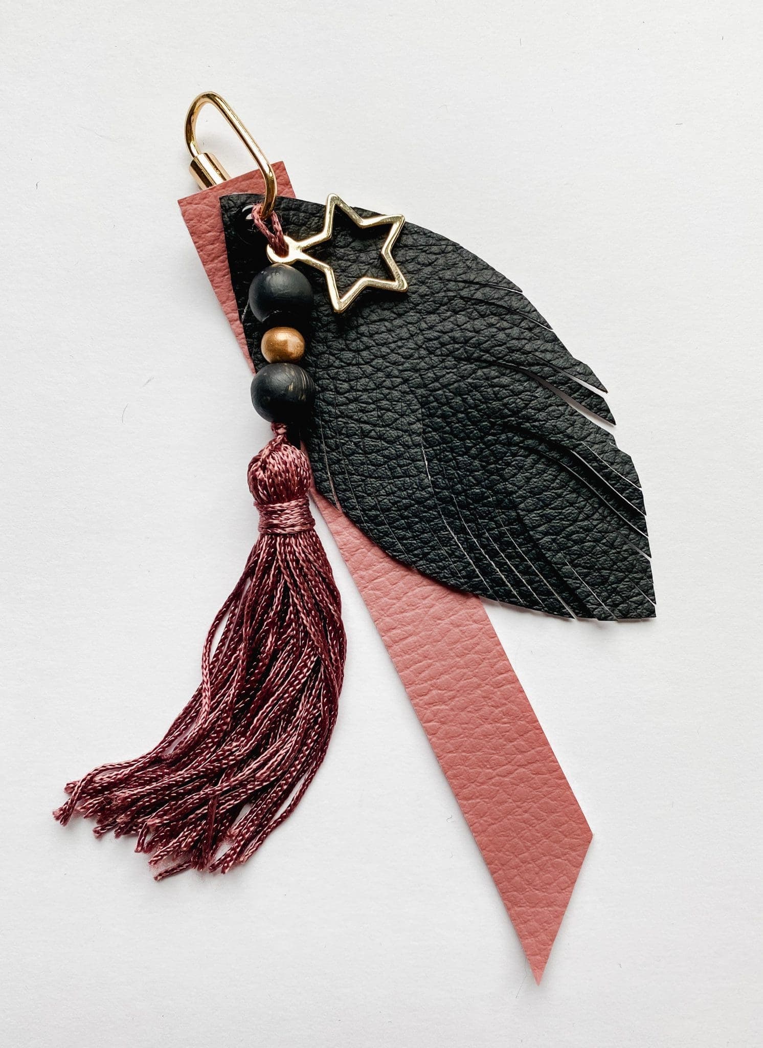 80+ Stocking Stuffer Crafts to Make & Sell - Made Urban